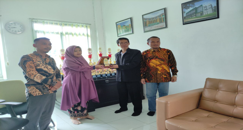 Wakil Rektor UIN Sunan Gunung Djati: Siswa MAN IC Masuk UIN Tanpa Tes ...